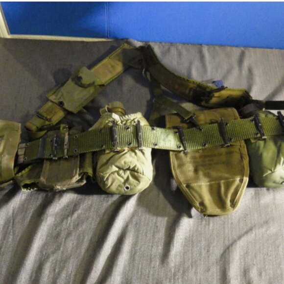 Accessories | Vietnam Era Lc2 Load Carrying Suspenders Alice Clip Green ...